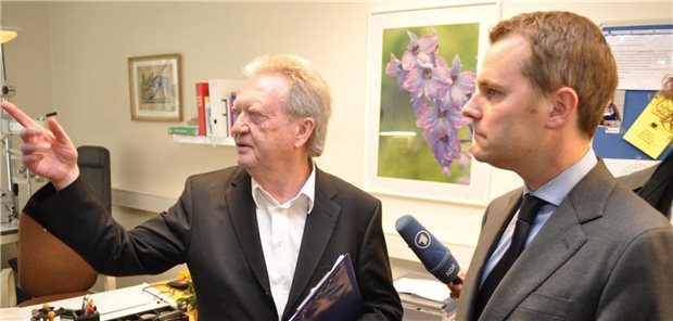 Uwe Denker geht – die Praxis ohne Grenzen bleibt
