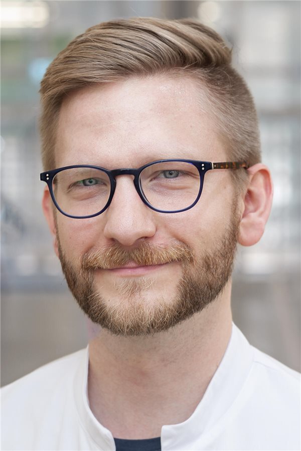 Kollege: „Migräne kann auch ,nur‘ ein Schwindel sein“