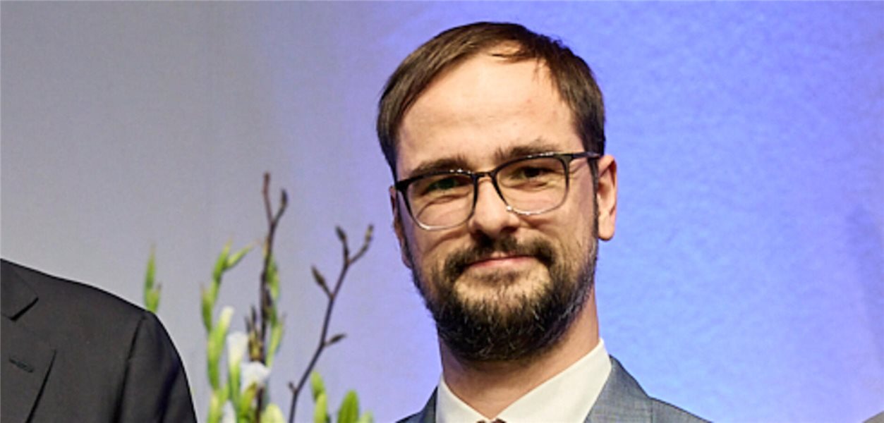 Hans-Liniger-Preis für Leipziger Orthopäden Dr. Philipp Pieroh