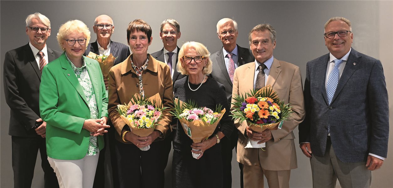 Hohe Auszeichnungen für Engagement in der Landesärztekammer Hessen