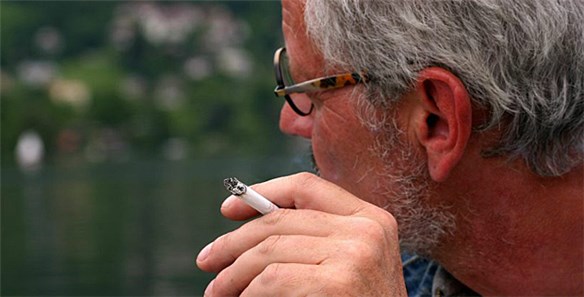 Demenzrisiko wird durch Rauchen erhöht