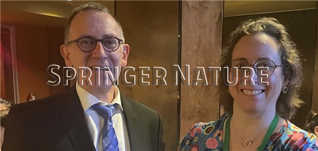 Lifetime Service Award für Professor Dirk Rades