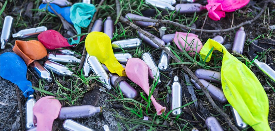 Freizeitdroge Lachgas: Das empfiehlt ein Team zu Therapie und Diagnostik