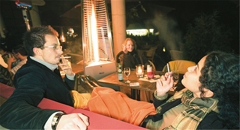 Rauchverbote machen Qualmen unattraktiv