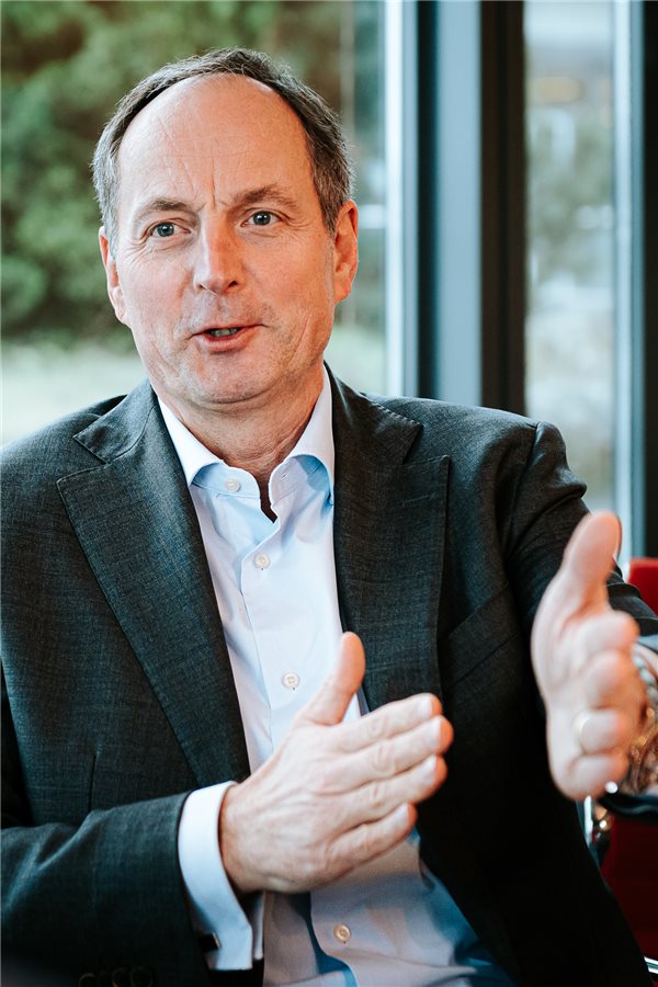 apoBank-Chef Schellenberg: „Wir unterstützen Niederlassung, wo immer sie möglich ist“